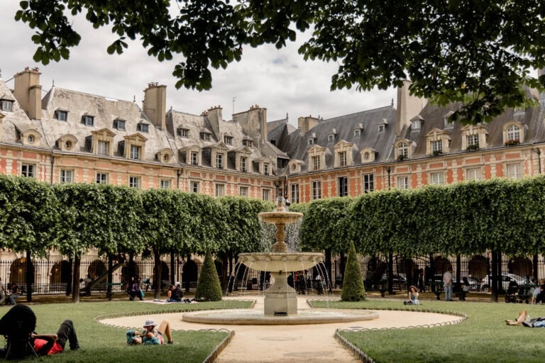 The Ultimate Paris Packing List for Every Season · Le Travel Style