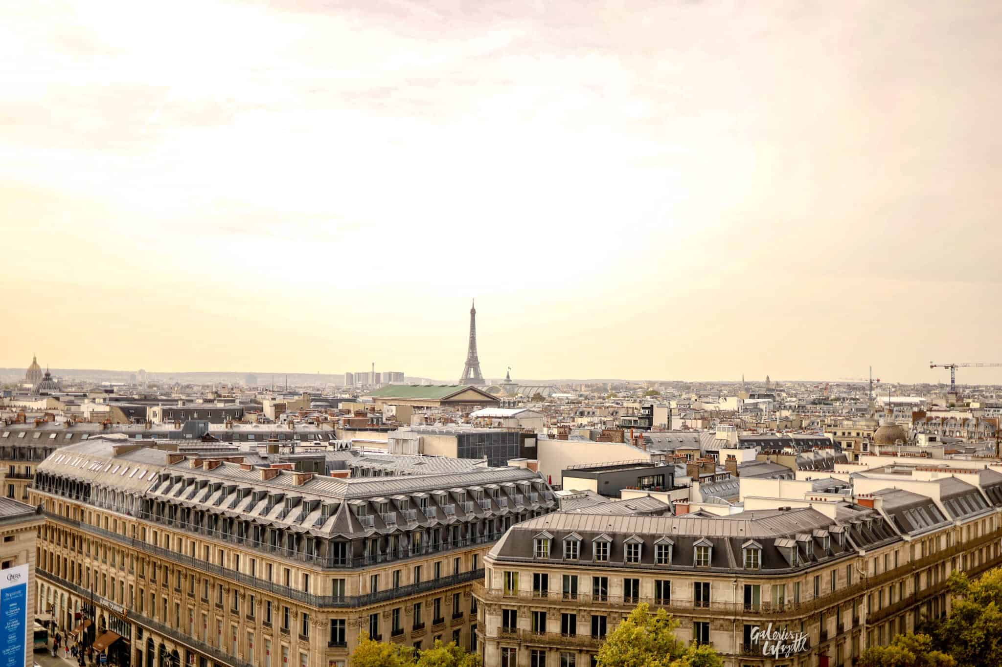 The Ultimate Guide to the Best Paris Instagram Spots · Le Travel Style
